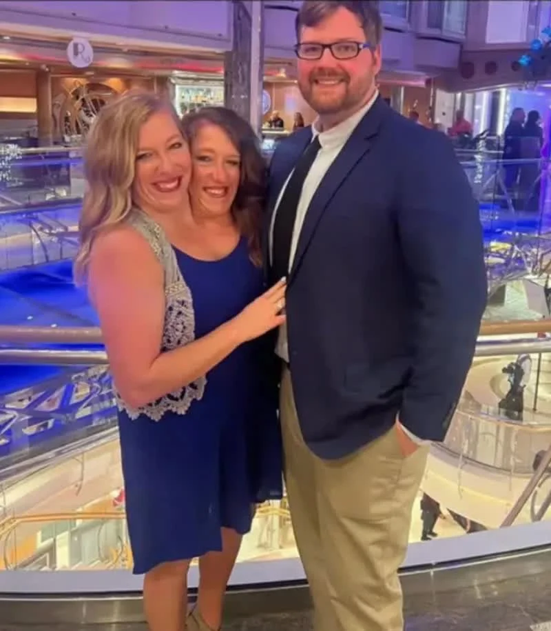 TWIN FLAMES DIVIDED: World's Most Famous Conjoined Twins Face New ...