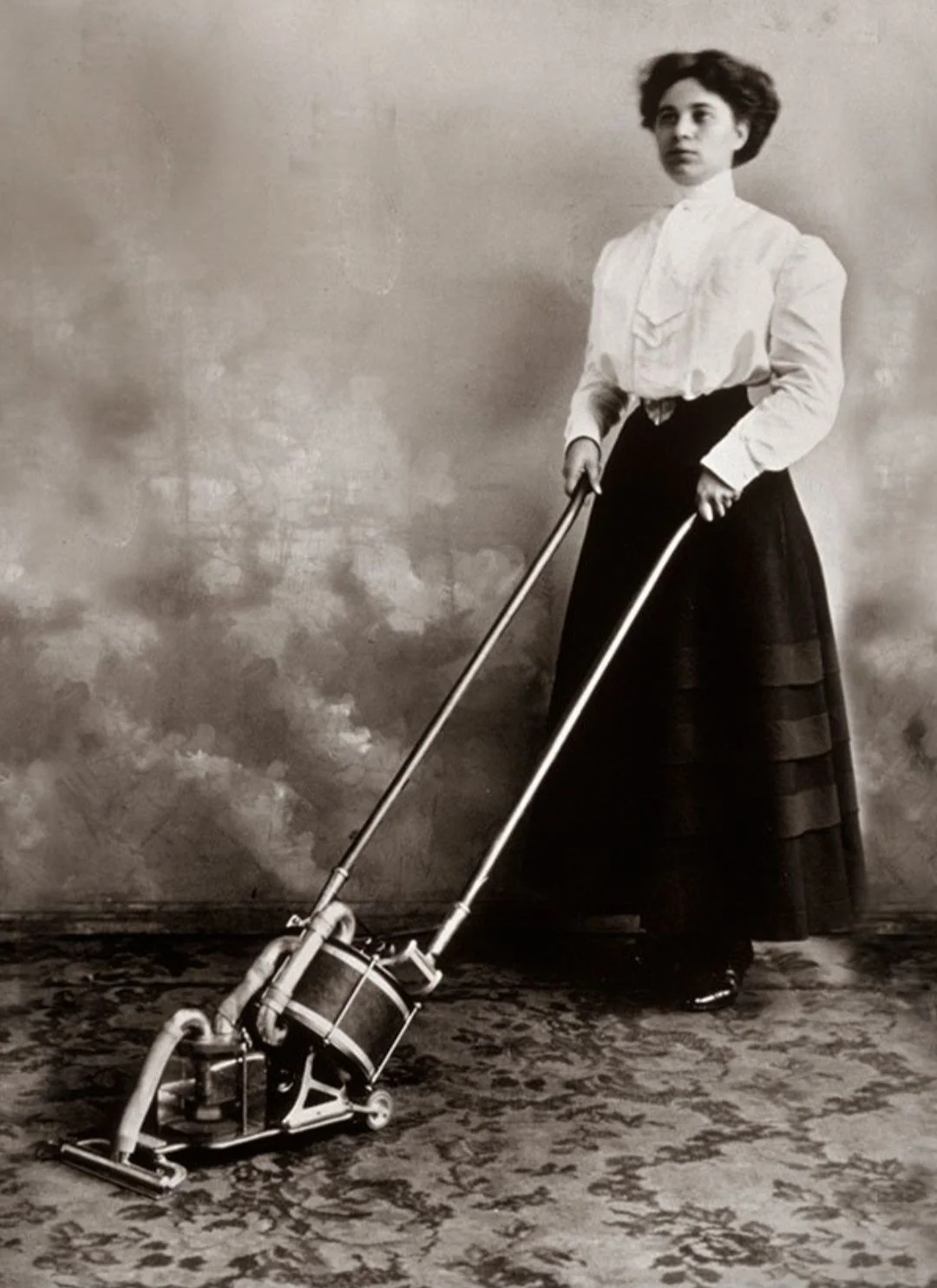 FROM THE ASHES AN AMERICAN WOMAN BUILT AN EMPIRE: Anna Bissell - The ...