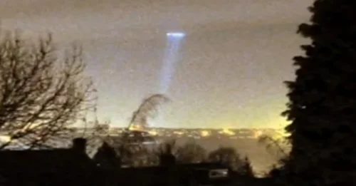 Unveiling Real UFO Sightings: 2017 Encounters Captured on Tape